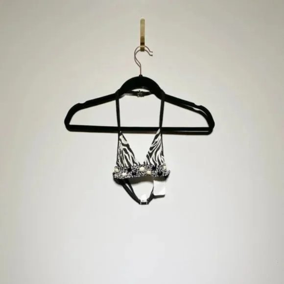 Rhona Sutton | Swim | Rhona Sutton Black And Bone Wbeaded With Stones ...